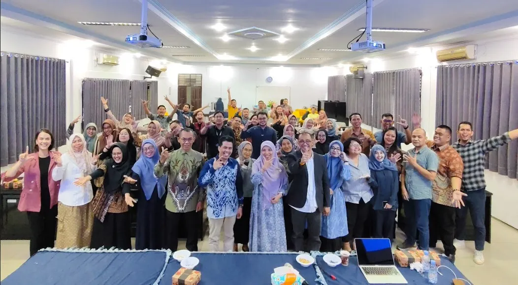Sebanyak 50 dosen FISIP UNMUL berpartisipasi dalam Uji Sertifikasi ...