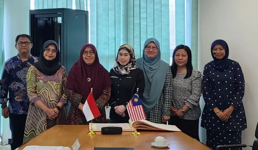 FISIP Unmul Perkuat SDM dan Dukung Studi Lanjut Dosen melalui Penjajakan Kerja Sama dengan ...