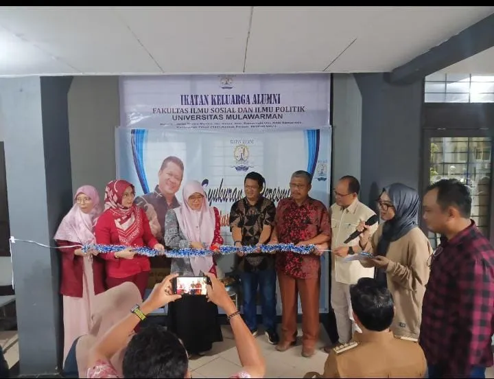 Peresmian Sekretariat IKA FISIP Unmul | Fakultas Ilmu Sosial dan ...